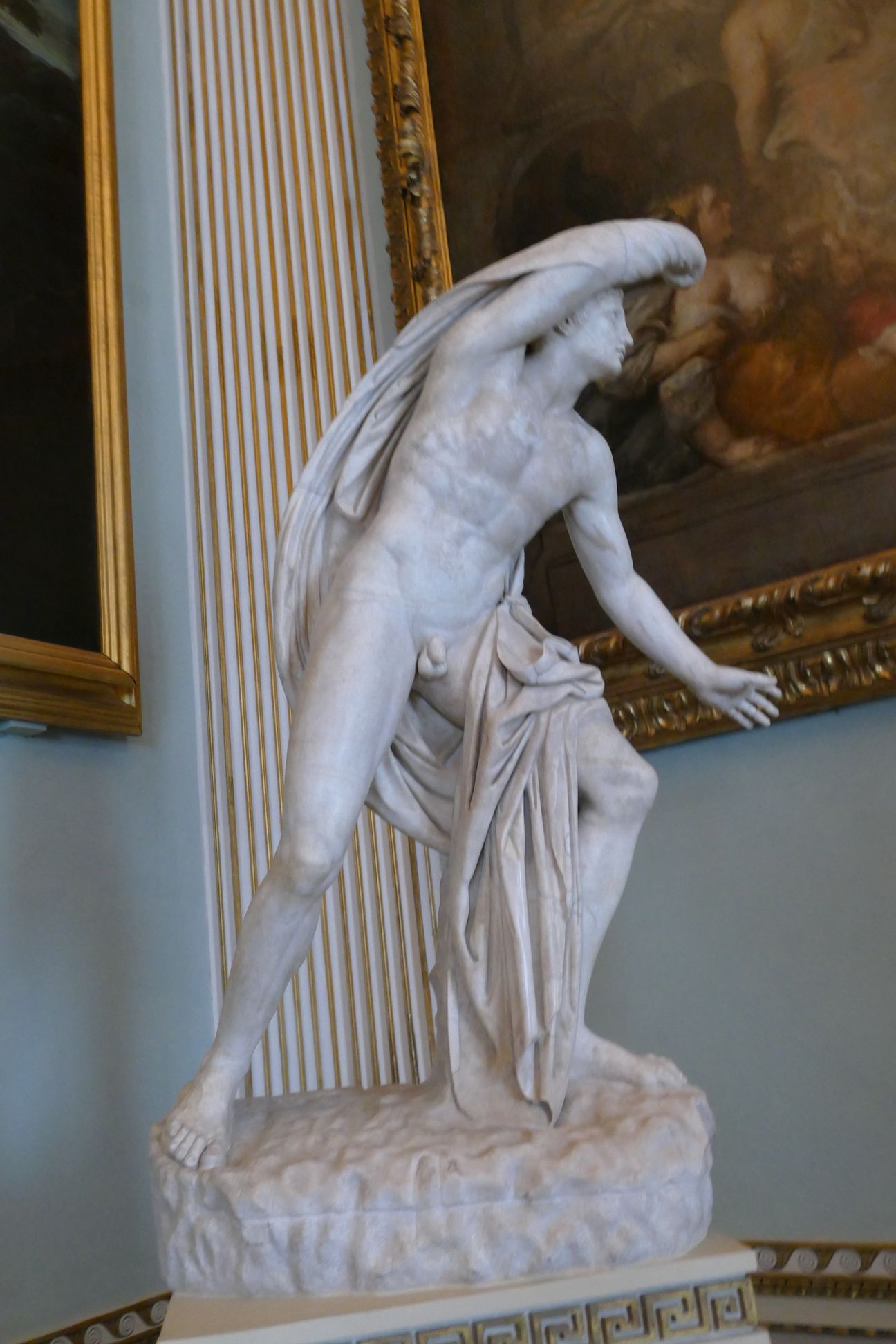 Statue IV - Fils de Niobe escaladant une paroi rocheuse